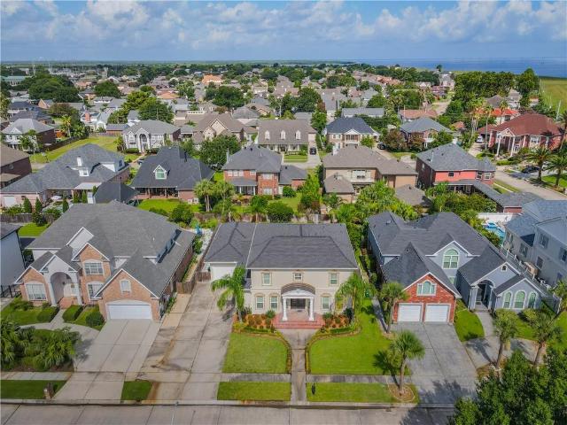 4429 Rue Place Pontchartrain