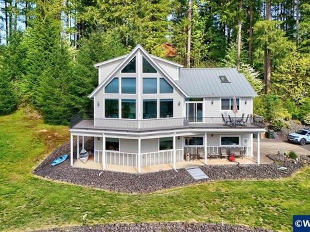 44202 Santiam Hwy, Sweet Home, OR 97345