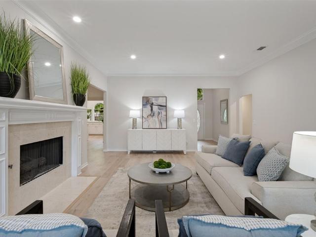 4420 Barwyn Lane