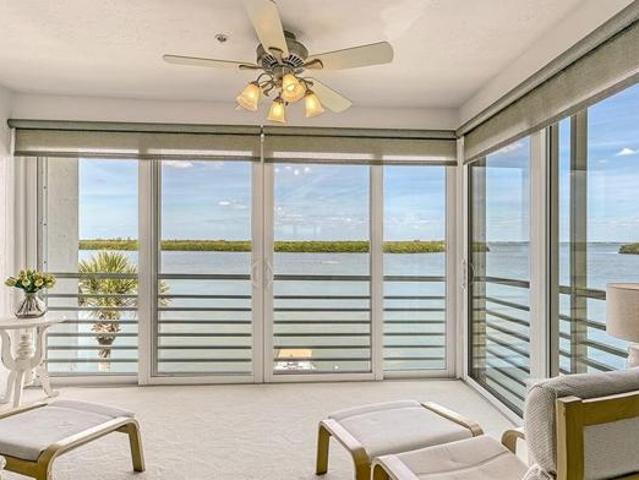 4420 Exeter Dr #L305, Longboat Key, FL 34228