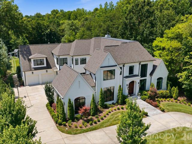 4420 Forest Hills Drive