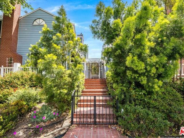 4420 Tujunga Ave Unit 2, North Hollywood, CA 91602
