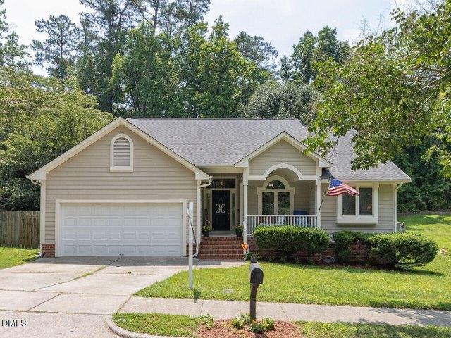4420 Willow Lake Rd, Raleigh, NC 27616