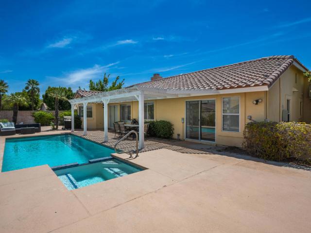 44210 Mariposa Court