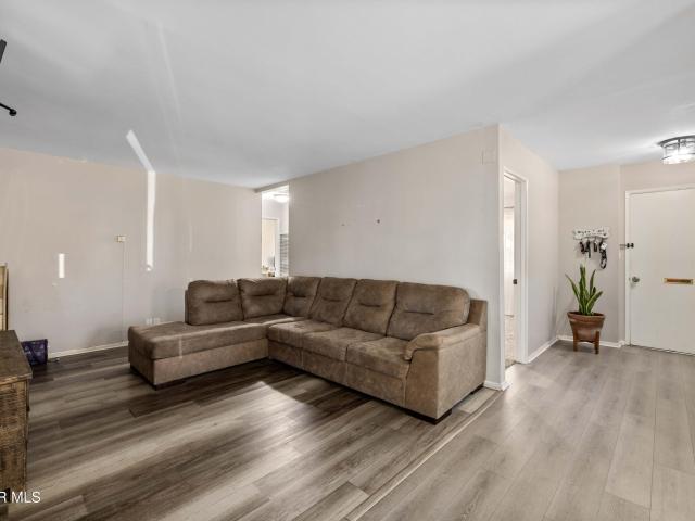 44214 2nd St E, Lancaster, CA 93535 | MLS #25007 | Compass