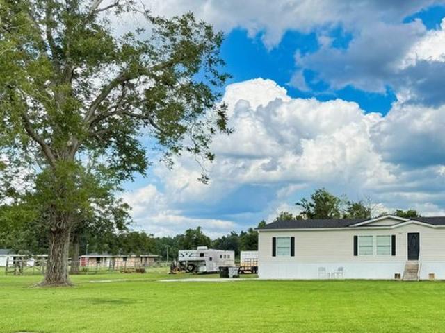 4421 Bayouside Dr, Chauvin, LA 70344