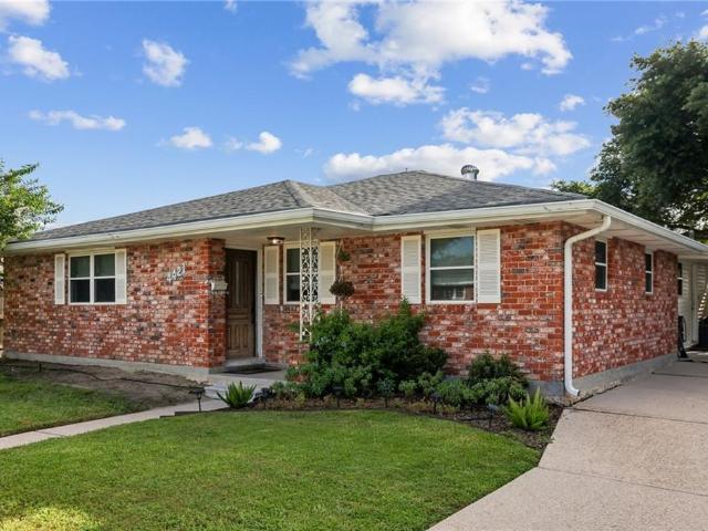 4421 Henican Place