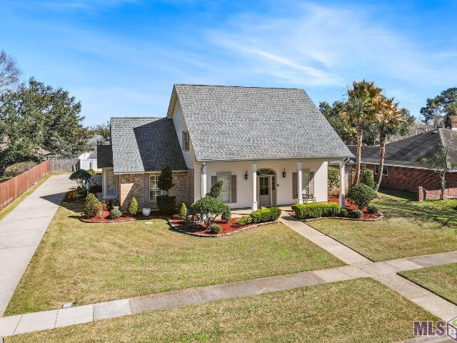4421 Lake Lawford Ct, Baton Rouge, LA 70816 | MLS #BR2026003 | Compass