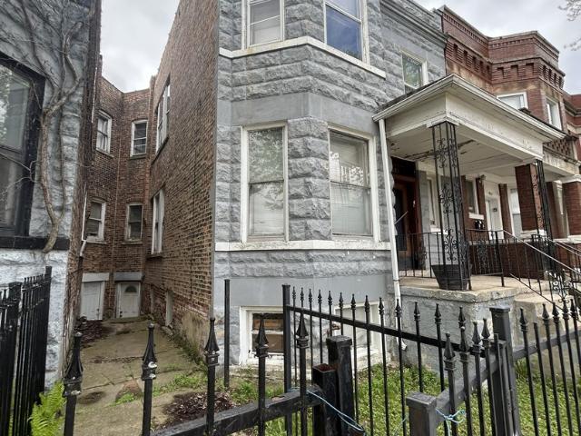 4421 W Adams Street