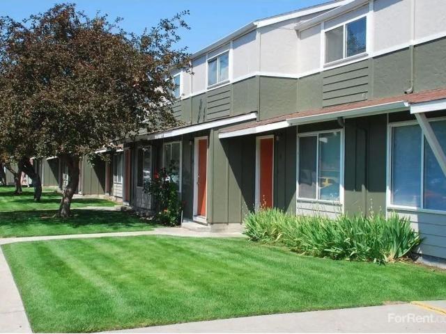 4421 W Hood Ave 2 Bedroom Home for Rent at 4421 W Hood Ave, Kennewick, WA 99336