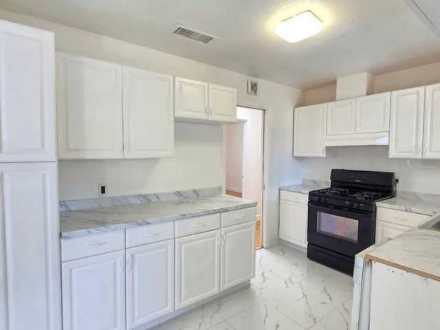 44221 4th St E 3 Bedroom Apartment for Rent at 44221 4th St E, Lancaster, CA 93535 Joshua
