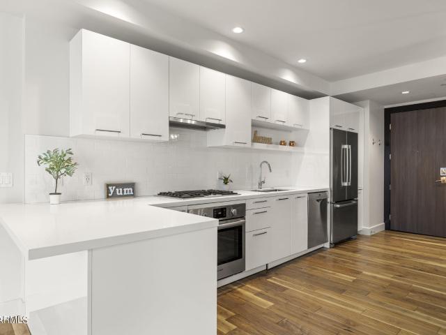 4422 N 75th Street # 2002