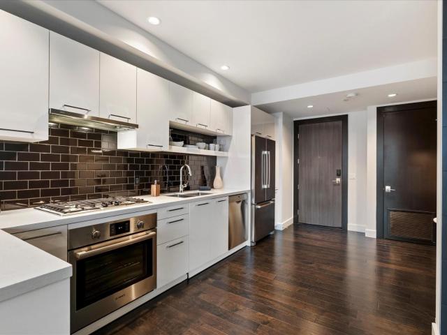 4422 N 75th Street # 6002