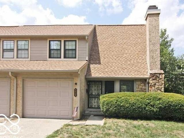 4422 Abby Creek Ln, Indianapolis, IN 46205