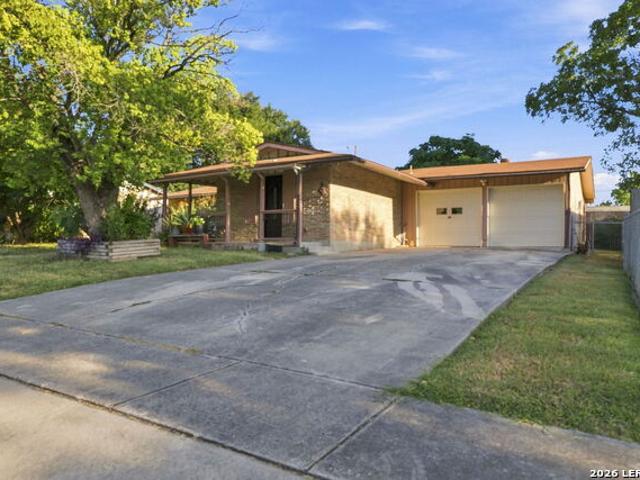 4422 Bikini Dr