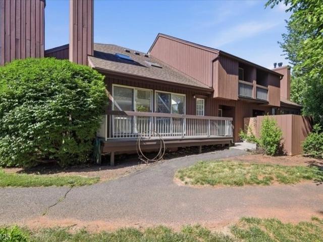 4422 Bloomingdale Dr, Hillsborough Twp, NJ 08844