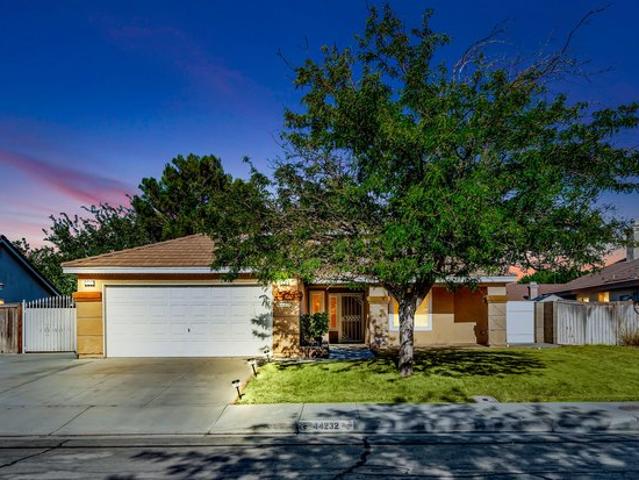 44232 W 62nd St, Lancaster, CA 93536