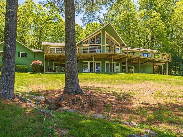 442 Country Club Road