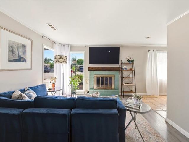 442 James St, Livermore, CA 94551