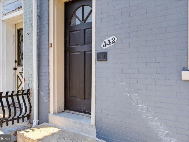 442 N Mulberry Street