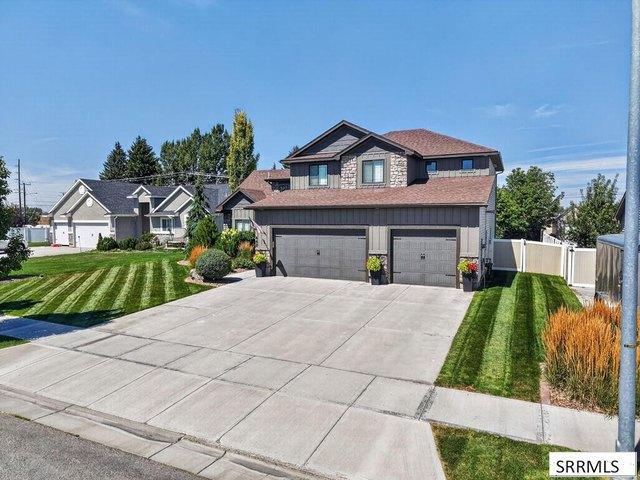 442 N Pointe Dr, Idaho Falls, ID 83401