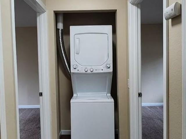 442 Northridge Plaza 2 Bedroom Apartment for Rent at 6719 Se 82nd Ave, Portland, OR 97266 Brentwood Darlington