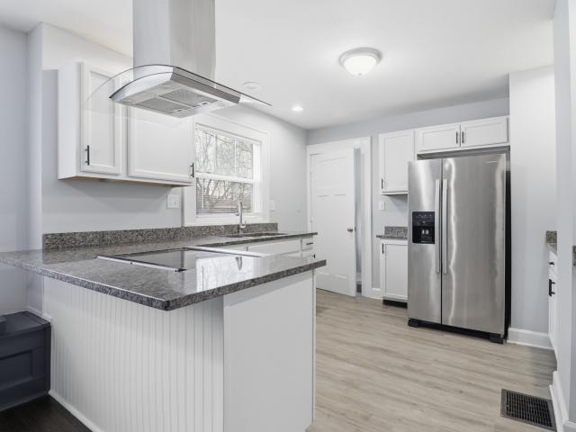 442 S Arlington Avenue