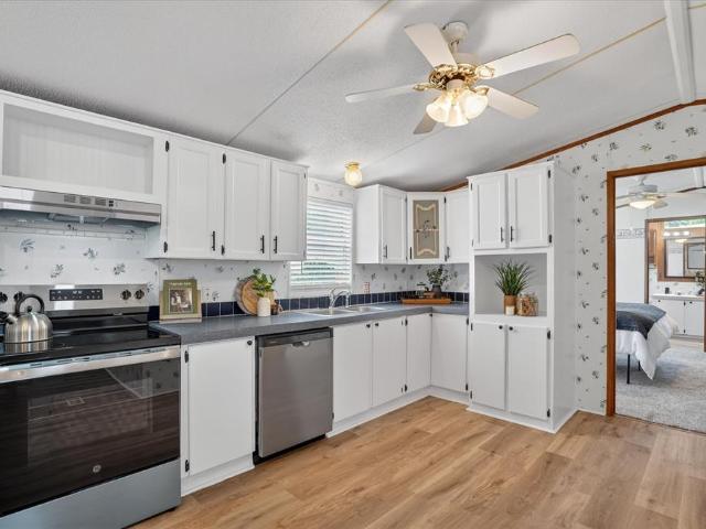 4434 Wildwood Circle