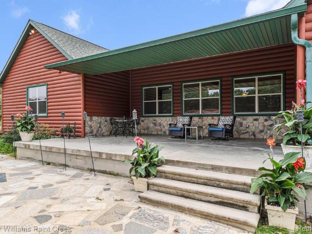 4435 imlay city road