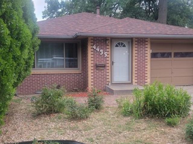 4435 South St, Lincoln, NE 68506