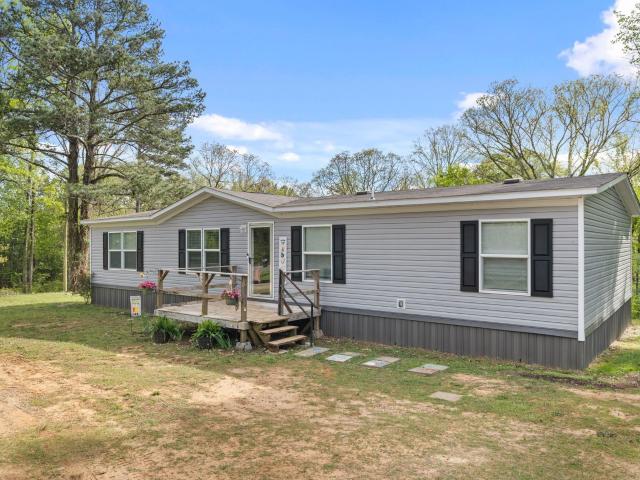 4435 Woodmont Dr