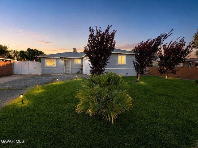 44363 3rd St E, Lancaster, CA 93535