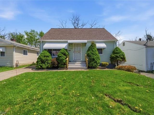 4437 E 158th St, Cleveland, OH 44128