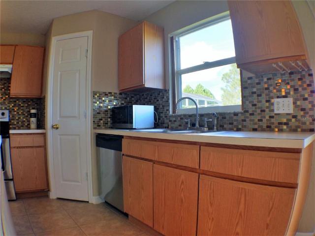 4437 Stonemeadow Dr, Orlando, FL 32826 | MLS #O6393