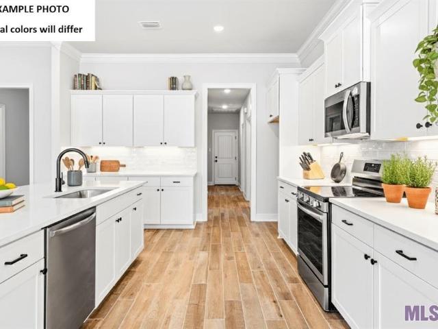 44384 Lake Wind Drive