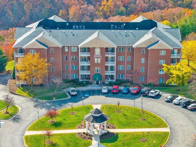 4438 Pheasant Ridge Rd SW Unit 203, Roanoke, VA 24014