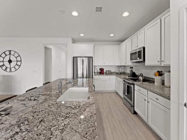 4439 copper mine court