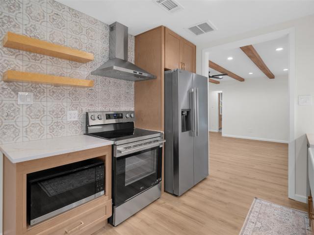 4439 Reynaldo Drive