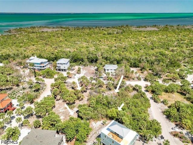 4430 Conch Shell Dr, Upper Captiva, FL 33924