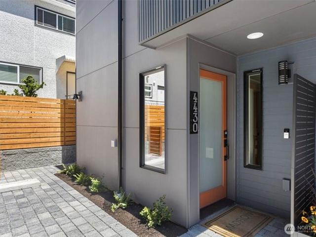 4430 Dayton Ave N, Seattle, WA 98103