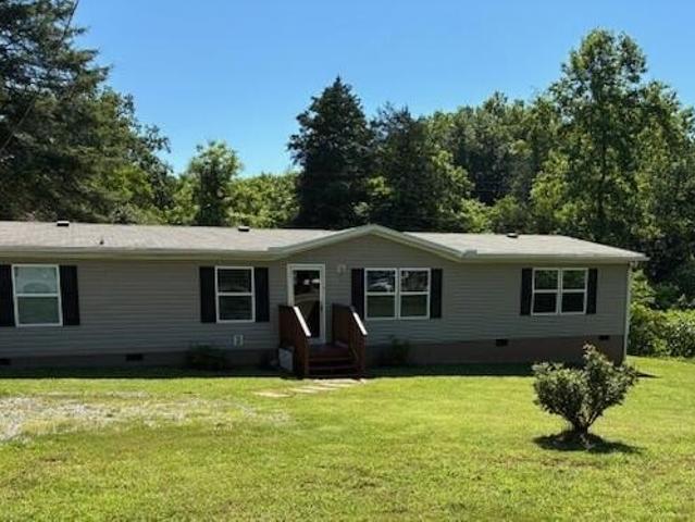 4430 Douglas Dam Rd, Kodak, TN 37764