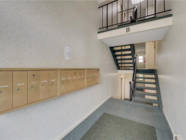 4430 Post Road B18