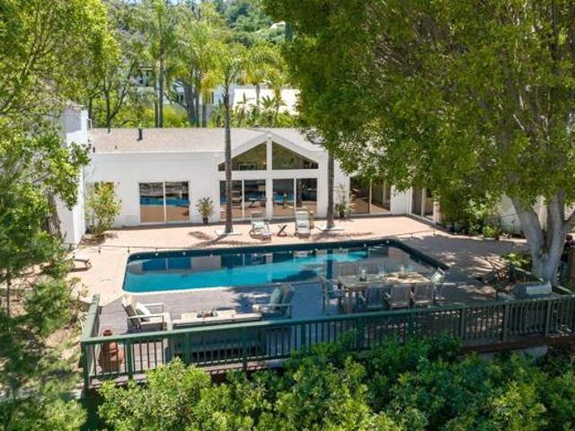 4430 White Oak Pl, Encino, CA 91316