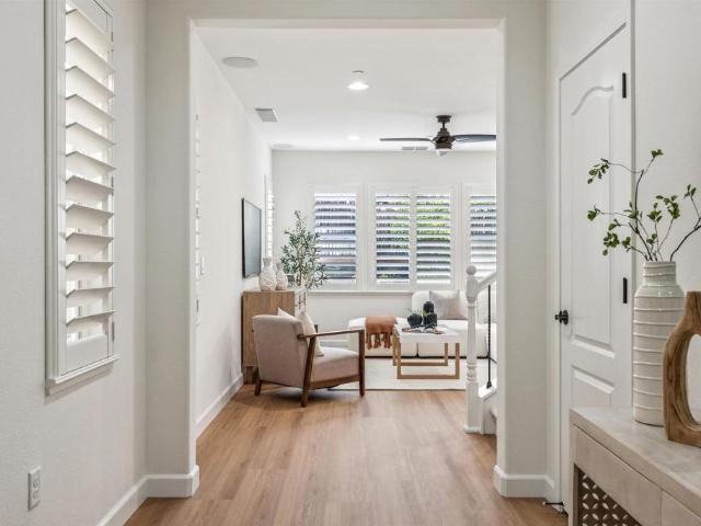 4431 Duccio Pl