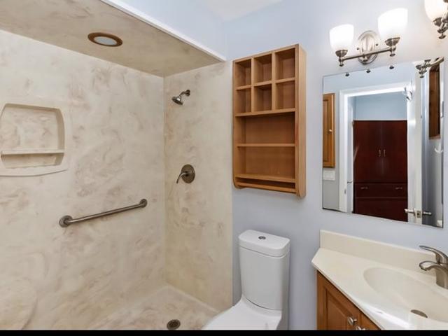 4431 Doris Dr, New Smyrna Beach, FL 32169