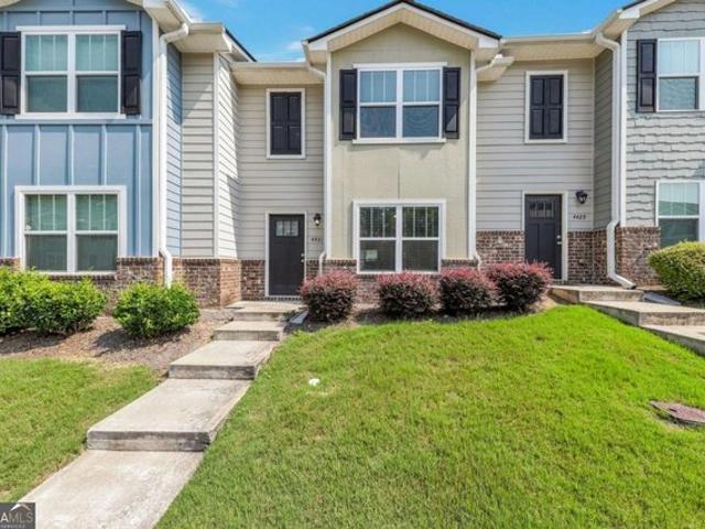4431 Pinscher St, Union City, GA 30291