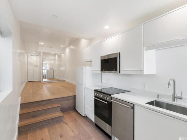 4431 20th St, San Francisco, CA 94114