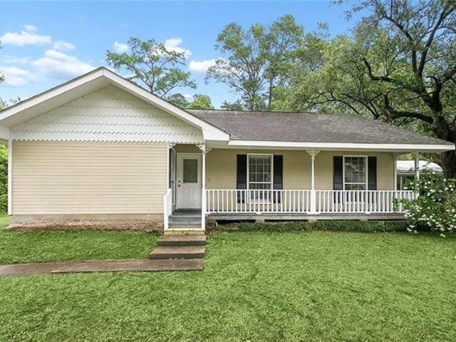 44326 Simpson Pl, Hammond, LA 70403