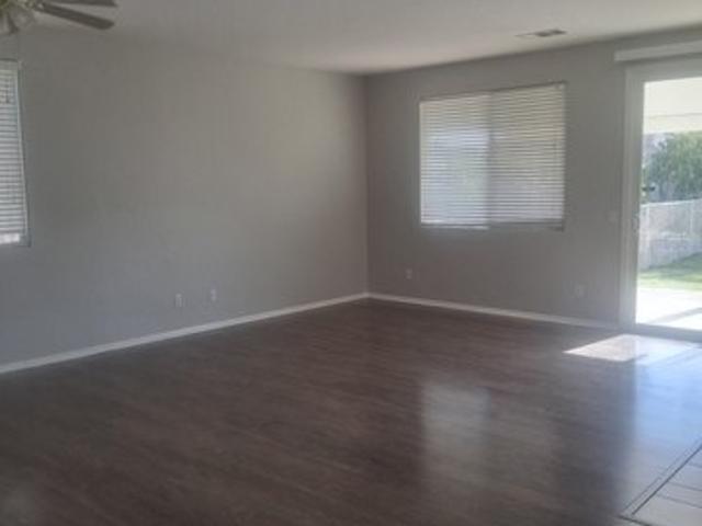 44331 Amethyst St, Lancaster, CA 93536