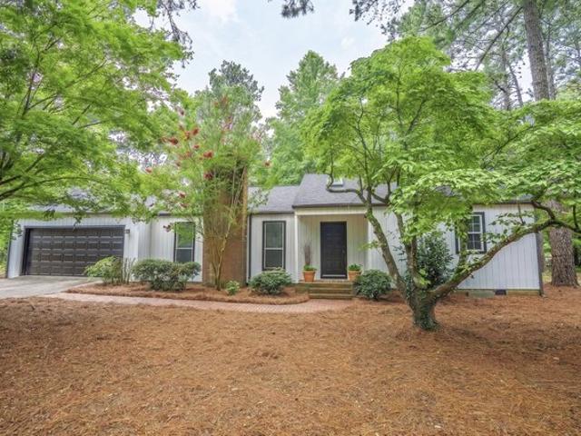 4433 Airport Rd, Pinehurst, NC 28374
